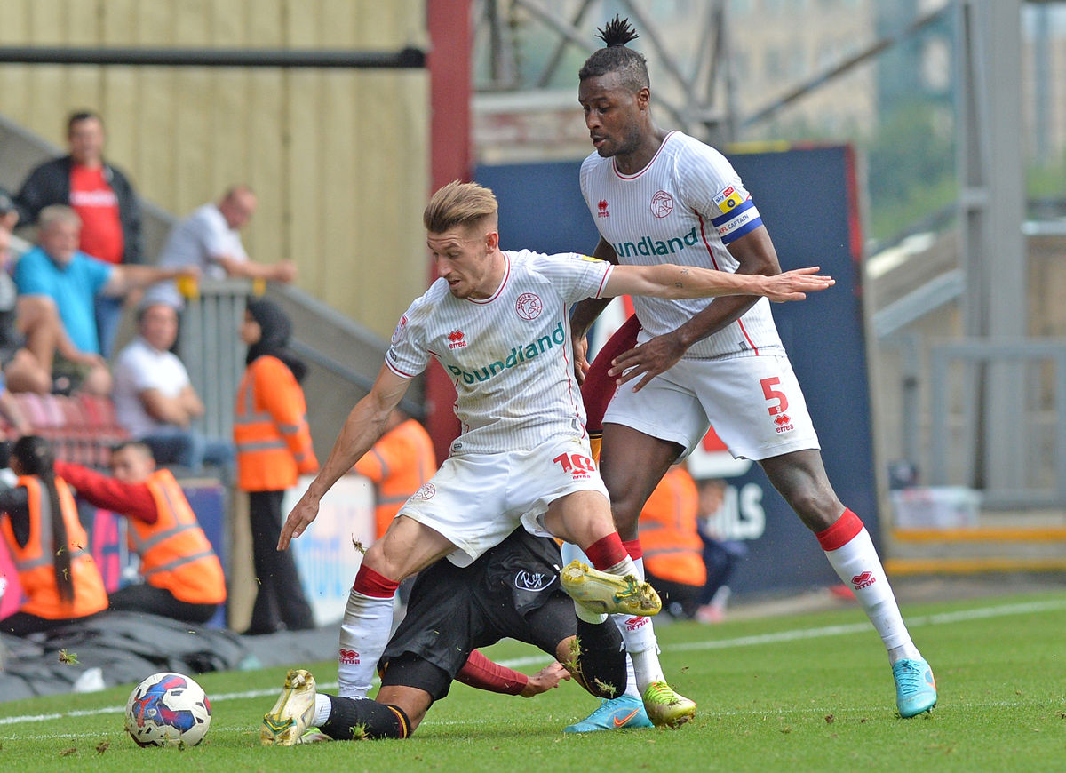 Michael Flynn backing Tom Knowles to start firing | Express & Star