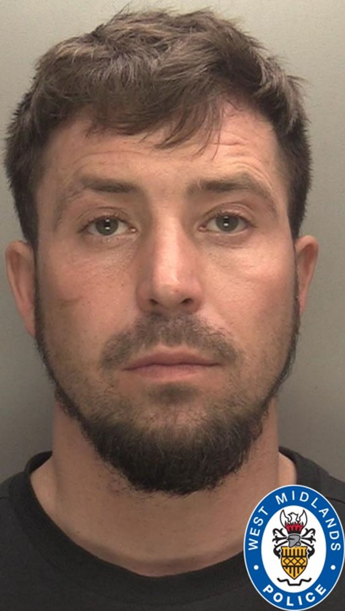 Man, 32, wanted by police on suspicion of serious assault in ...