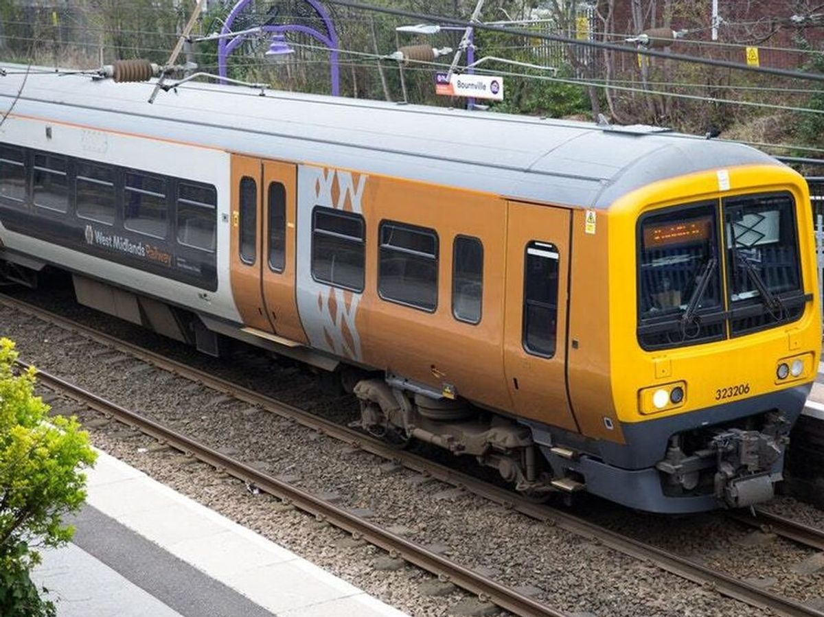 Train cancellations and delays due to signalling fault | Express & Star