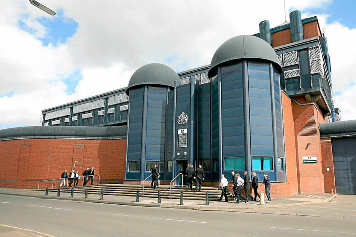 Winson Green prison officer in court over drugs | Express & Star