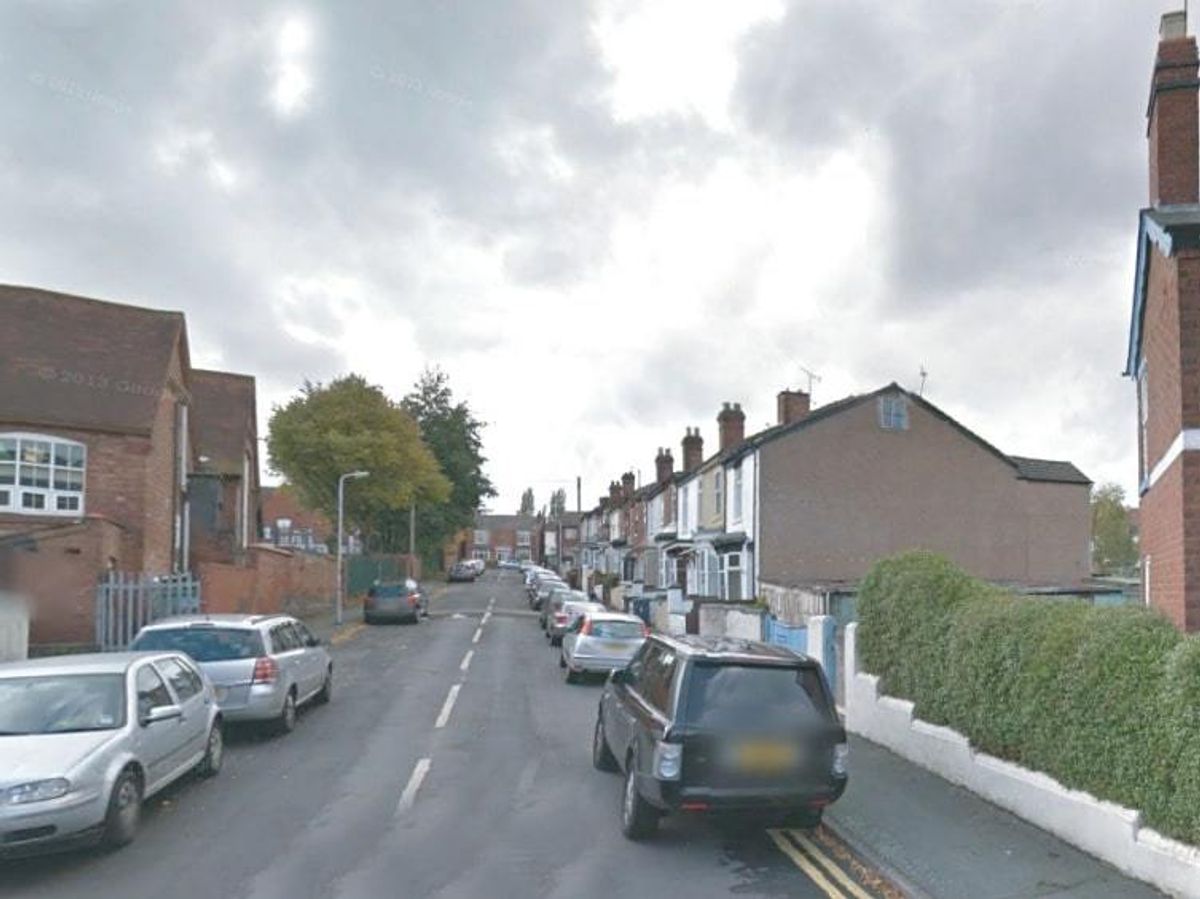 Eight derelict garages in Wolverhampton to be demolished for new home ...