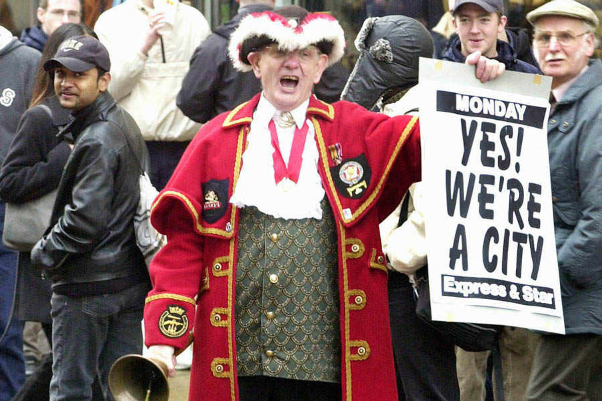 Should Wolverhampton be a city? How the Express & Star broke news of ...