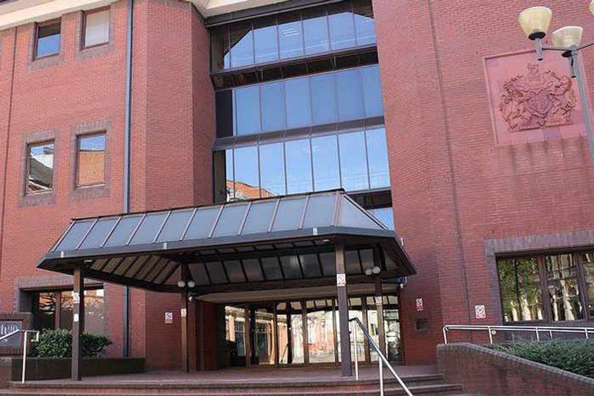 Allan Richards trial: 'I was confused' says abuse claim officer ...