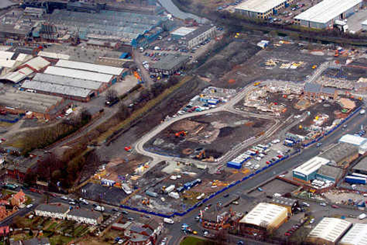 Power cuts misery for thousands in Tipton | Express & Star