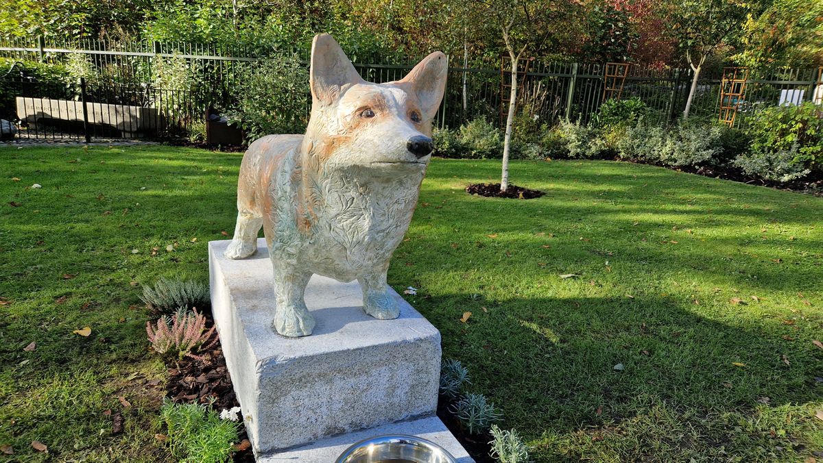 Creators of controversial corgi statues paid 'at least' £143,000 by ...