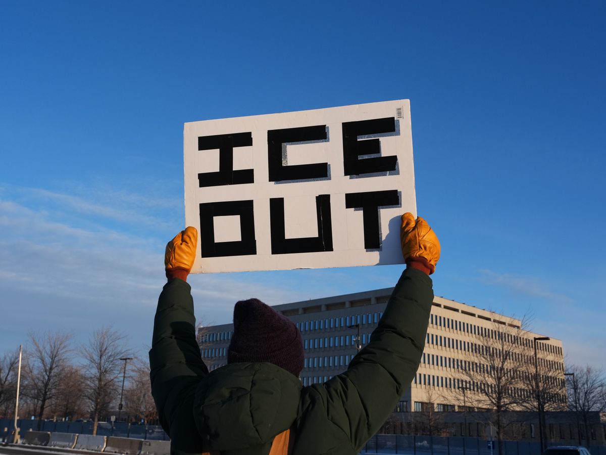 Protesters take to streets across US after shootings in Minneapolis and ...