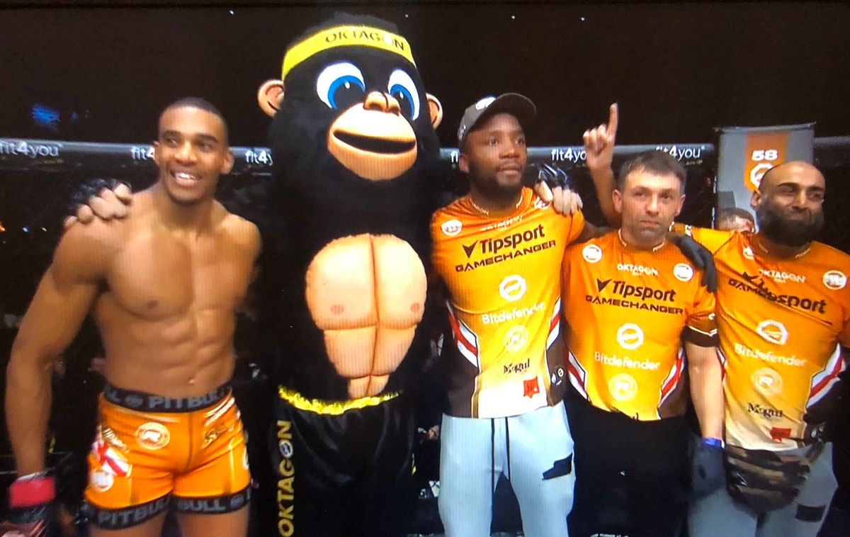 Akonne Wanliss delivers devastating 48-second knockout in MMA win ...