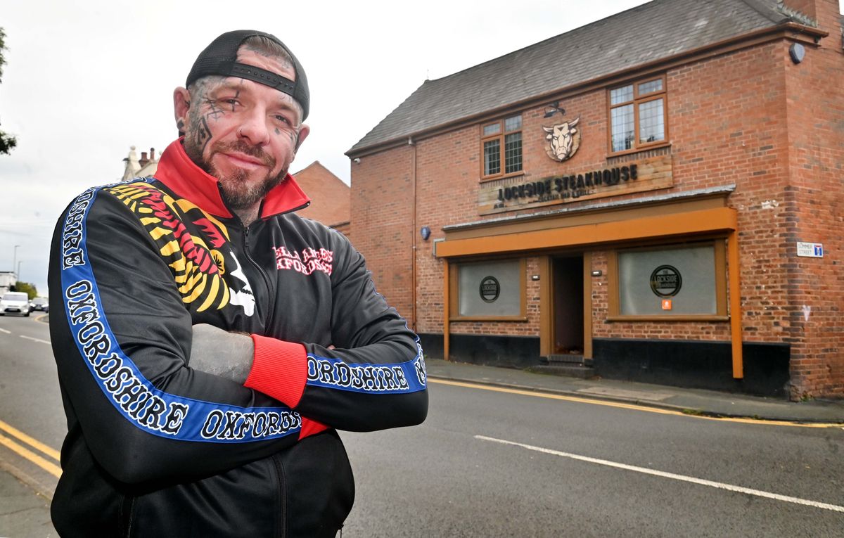 Historic Stourbridge restaurant's front door reopens to serve brand new ...