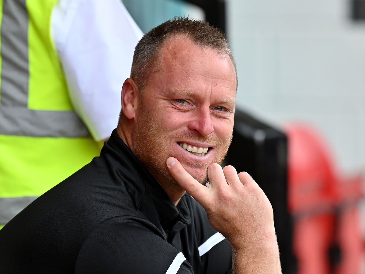 Cheltenham Town must be at their "very best" says ex-Walsall boss ...