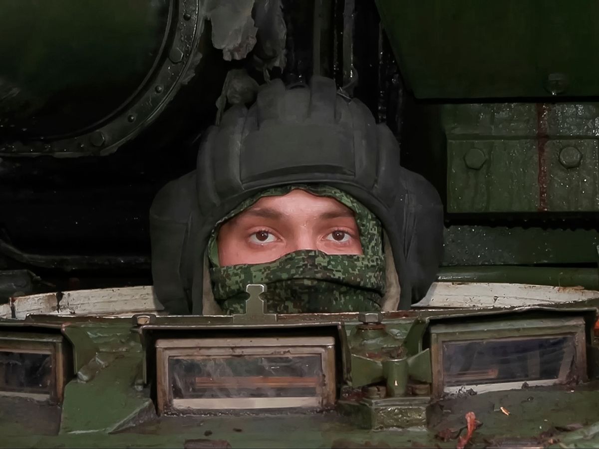 Russia fires intercontinental ballistic missile at Ukrainian city ...