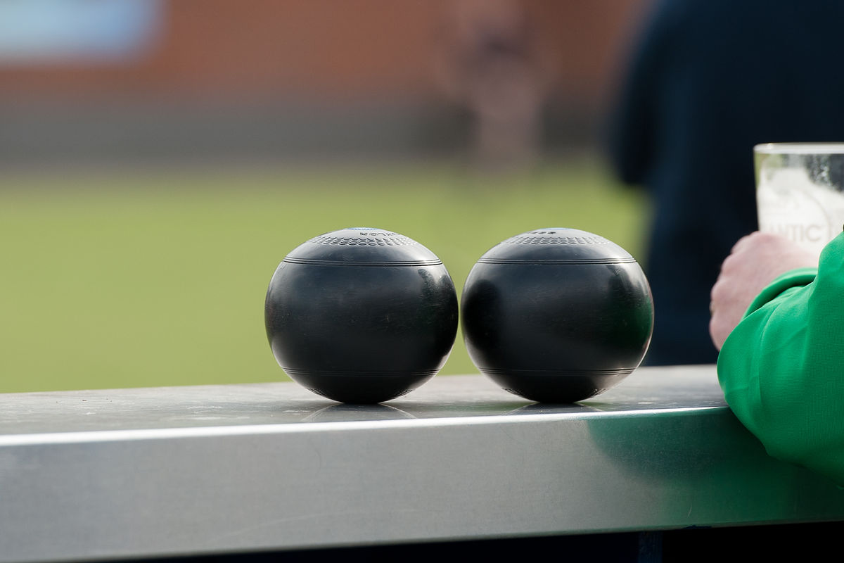 Champions made to work for victory on opening day | Shropshire Star