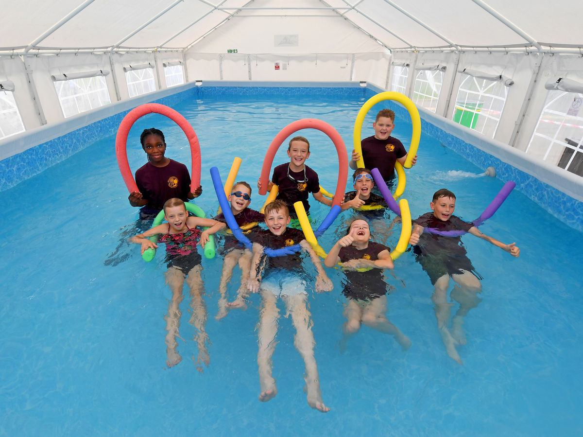 New pool is a splash hit with Telford primary school's pupils during ...