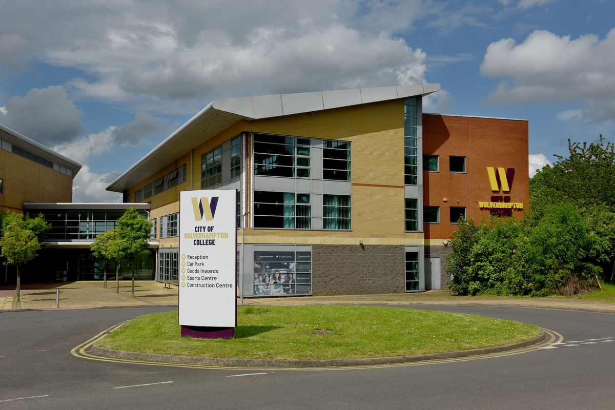 Prospective students invited to come to Wolverhampton College open day ...