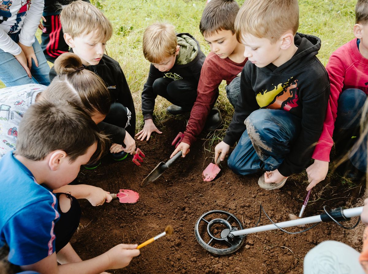 Archaeology at Castlefields Primary School | Shropshire Star