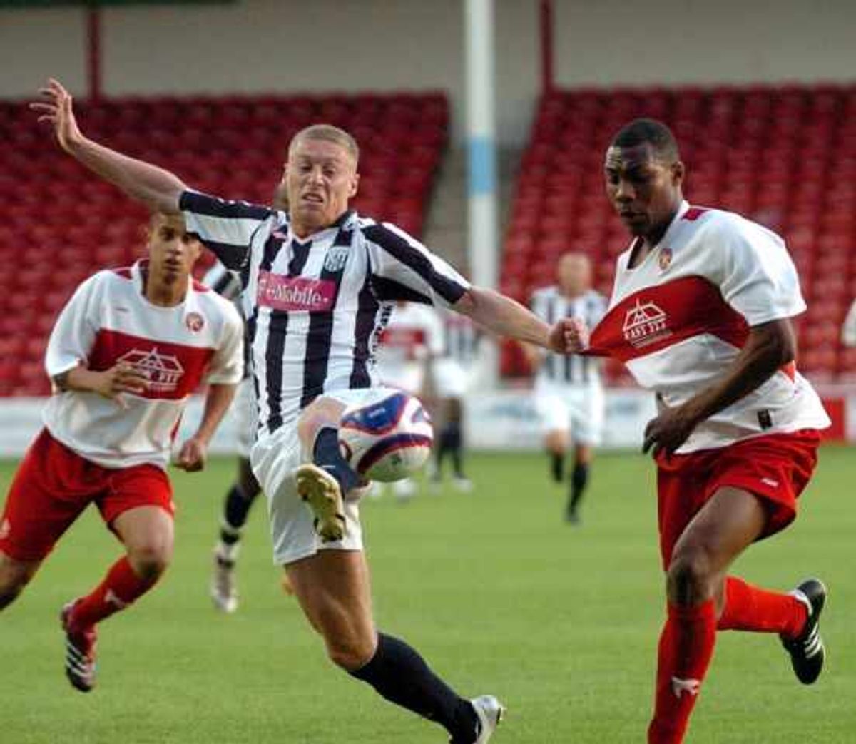 Walsall defender backed to shine | Express & Star