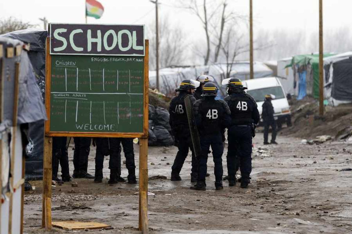 Calais Jungle: Bring children from refugee camp to the UK, says ...