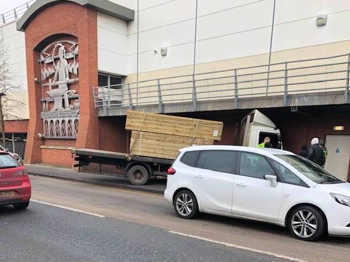 Driver injured as lorry crashes into Wednesbury Morrisons | Express & Star