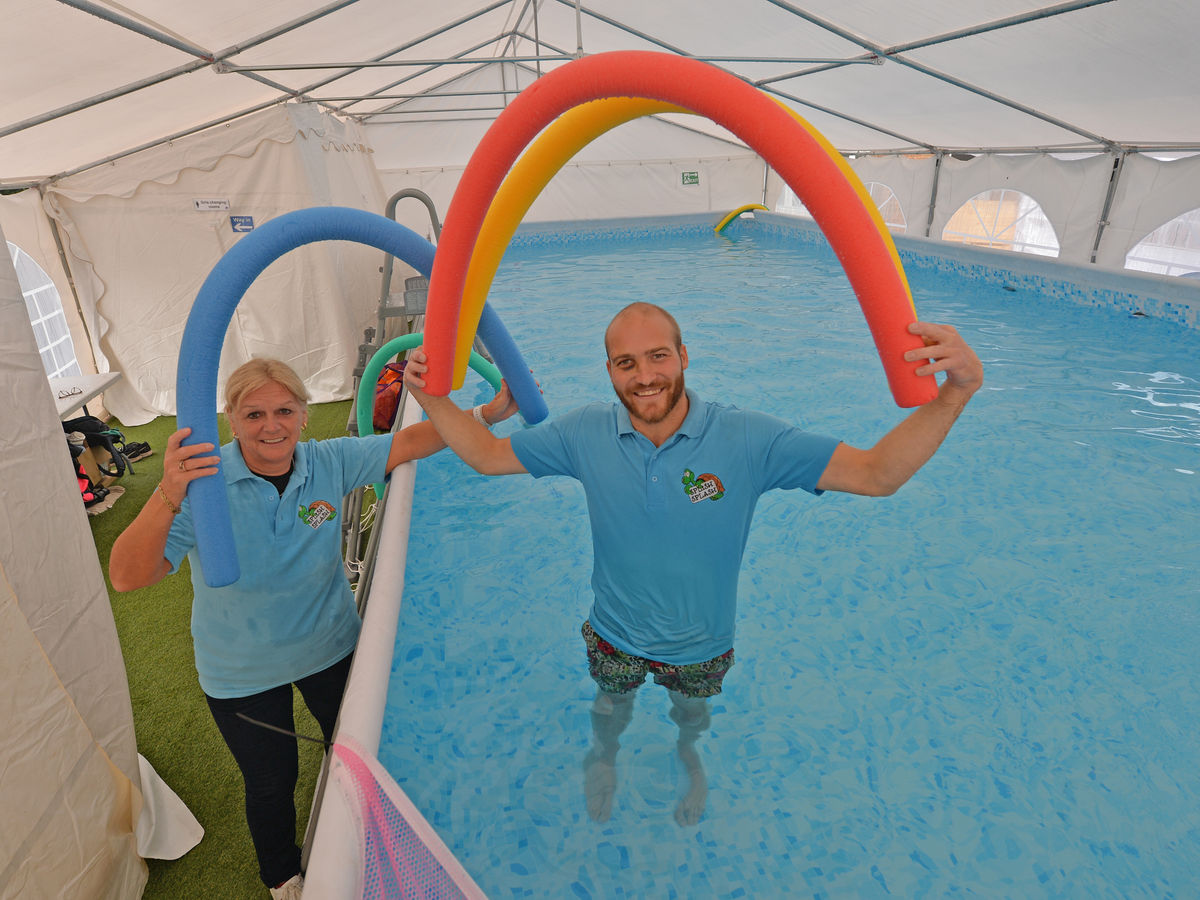 Wolverhampton school sets up temporary 55,000-litre swimming pool in ...