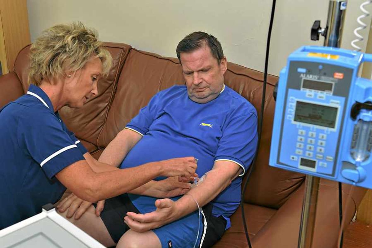 Kindness of nurse Sue rewarded by family | Shropshire Star