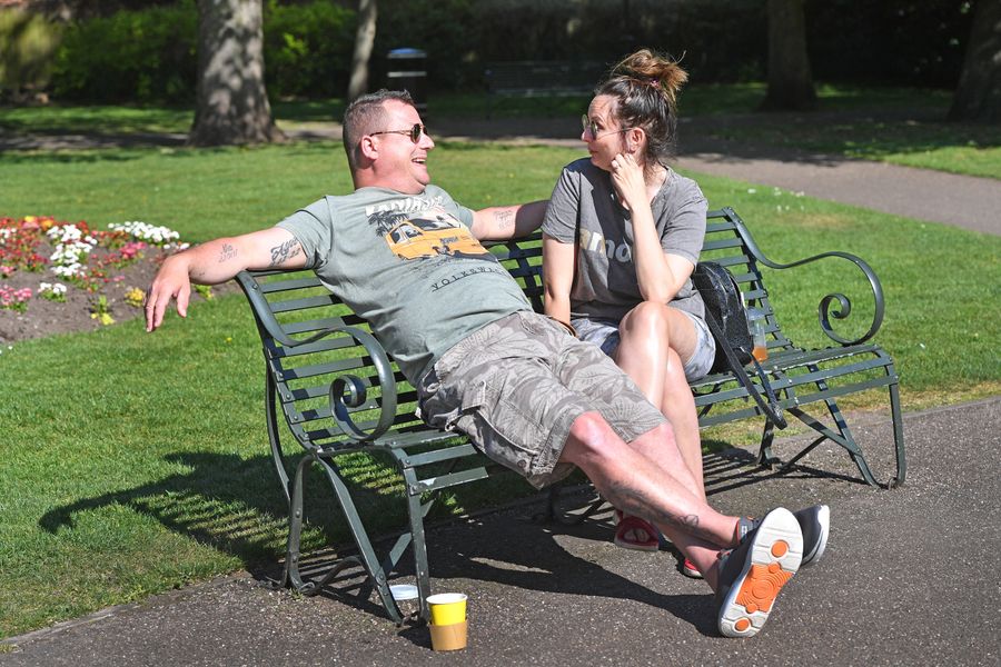 Warm weather ahead as sunshine and moderate temperatures predicted for ...