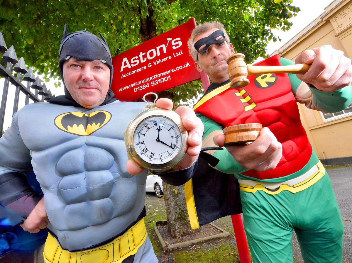 WATCH: Why Only Fools superfan splashed out £28,000 for Del Boy's ...