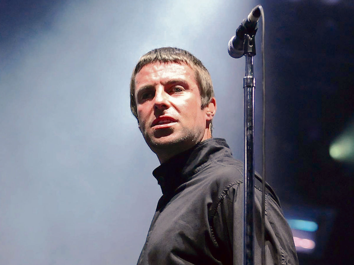 Oasis' V Festival Staffordshire setlist - their last show before ...