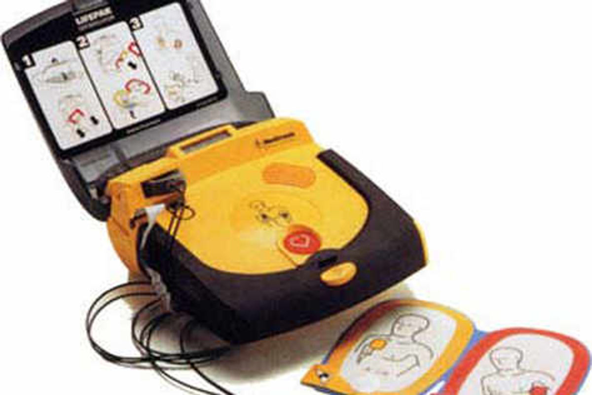 Essington Parish Council community defibrillator scheme | Express & Star