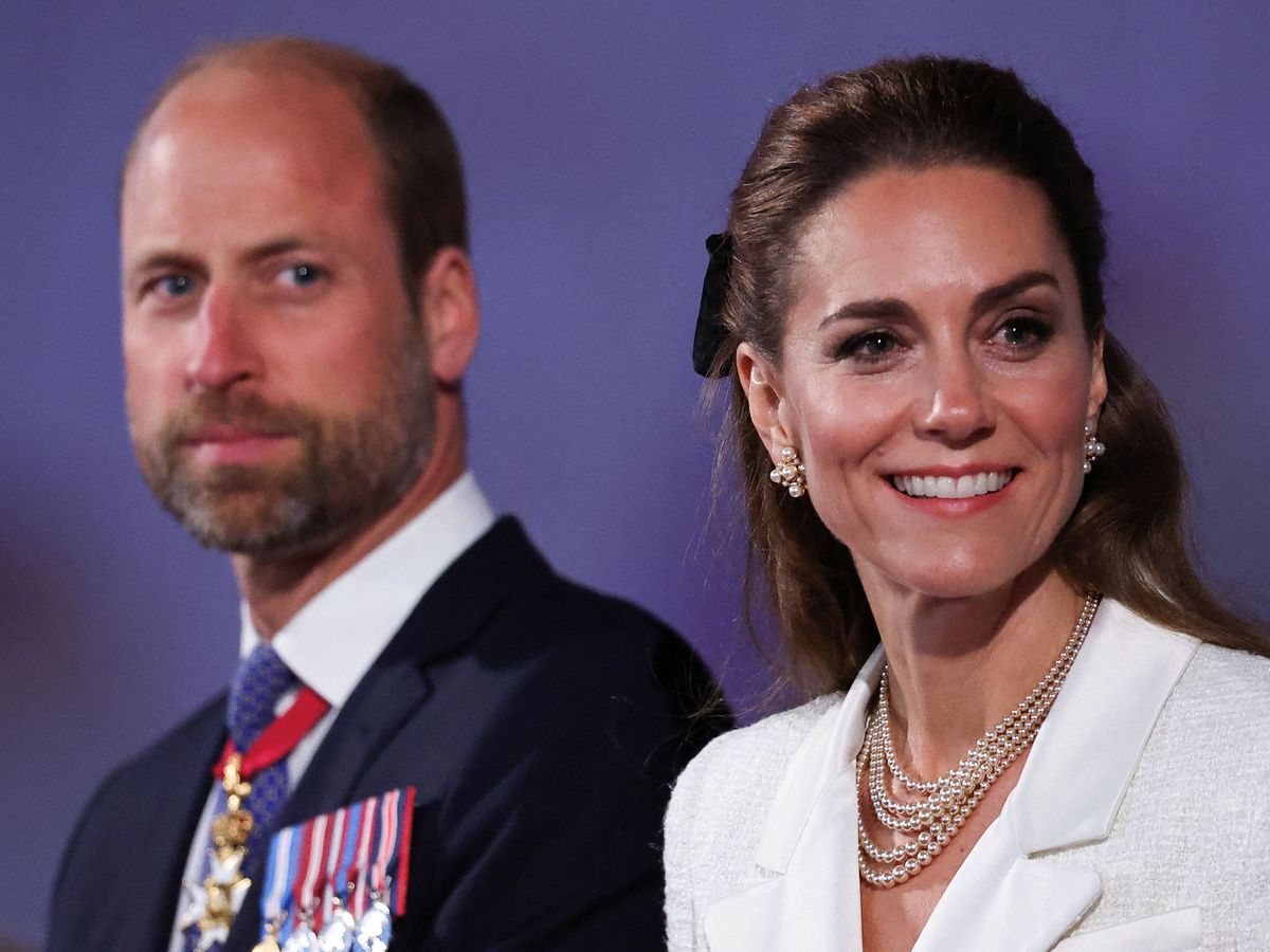 Kate to name HMS Glasgow with whisky bottle smashing ceremony | Express ...