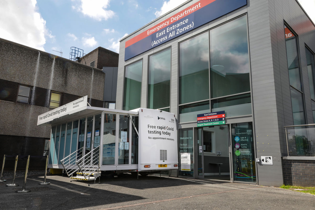 Mobile Covid testing unit relocates to New Cross Hospital | Express & Star