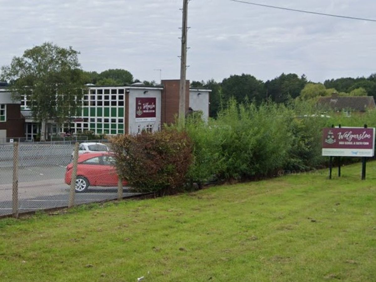 School gets top ranking for A-levels in performance tables | Express & Star