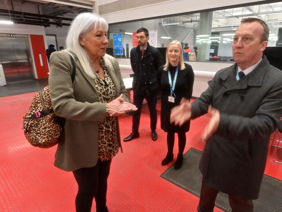 Minister and MP visit college to see how students and apprentices prepare for a bright, green ...