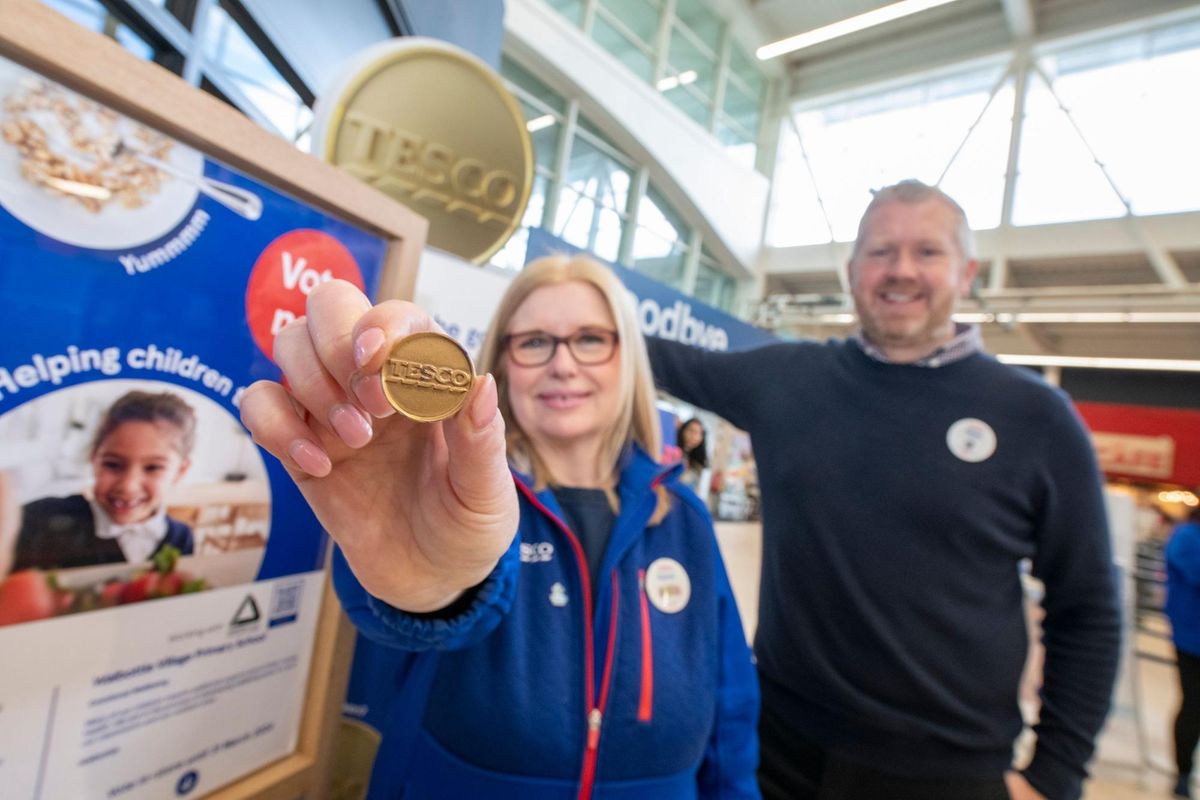 Tesco shopper selects Stafford primary school to receive a £5,000 ...