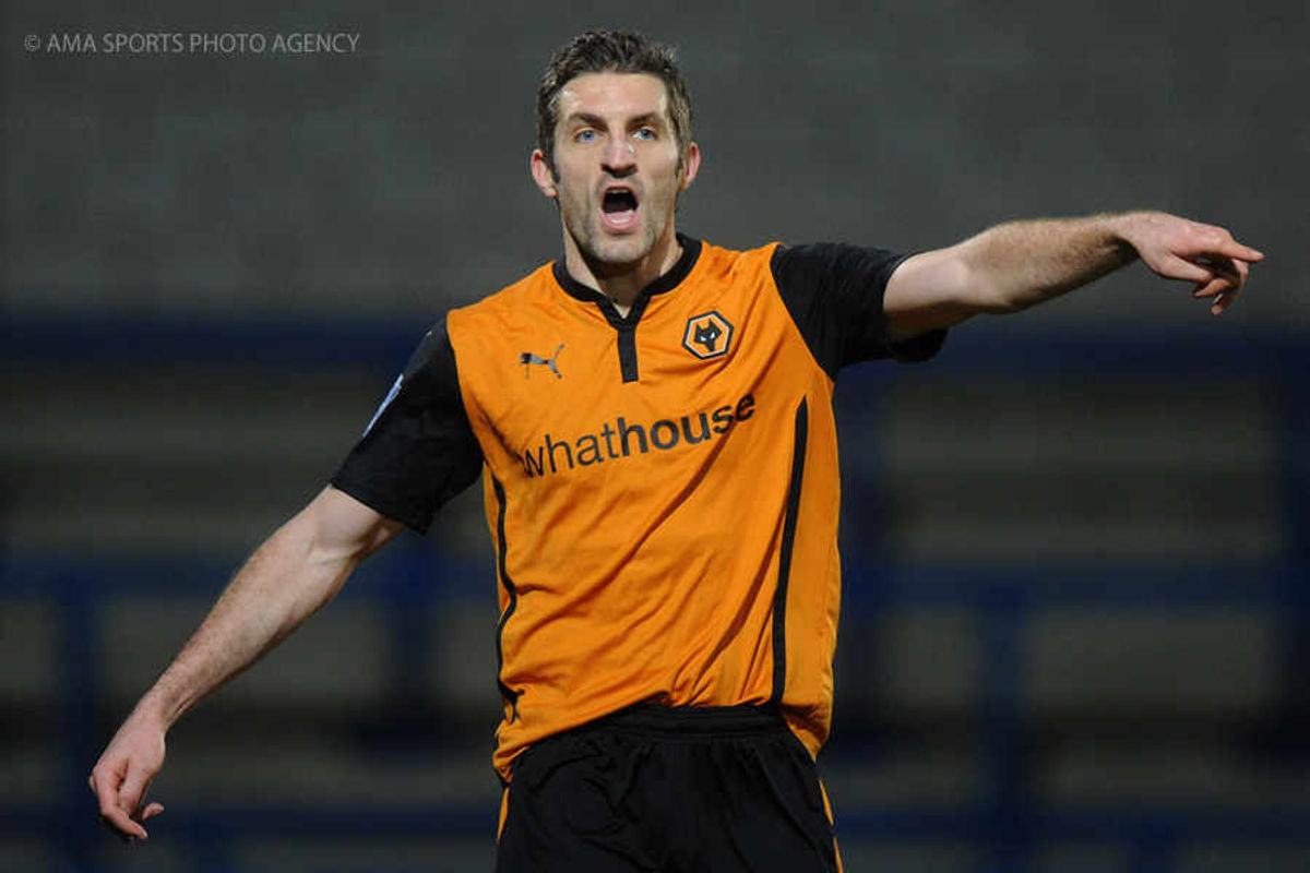 Wolves make Sam Ricketts available for loan | Express & Star