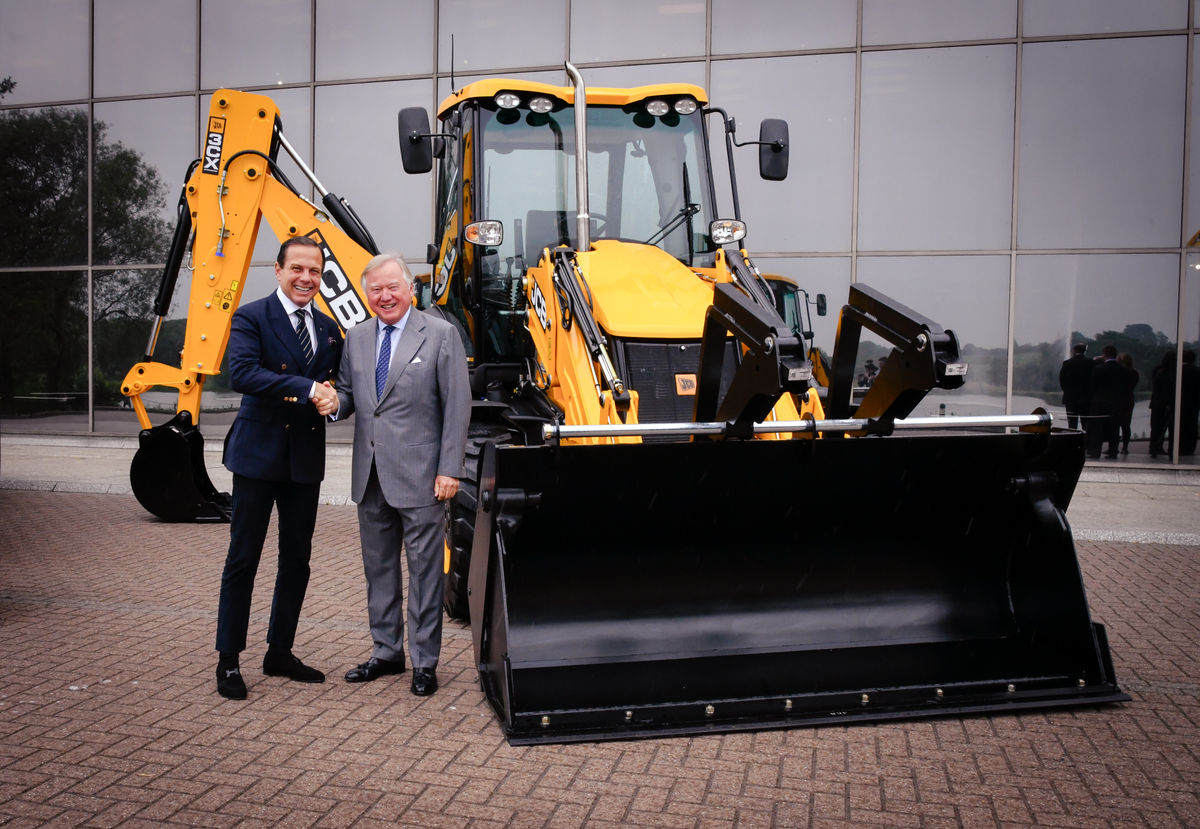 JCB invests £20m in Brazil | Express & Star