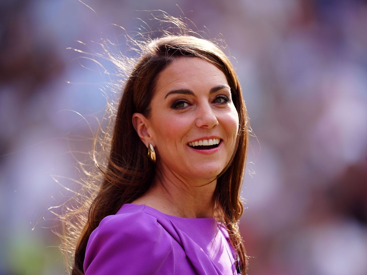 Kate to stage her annual Christmas carol service | Shropshire Star