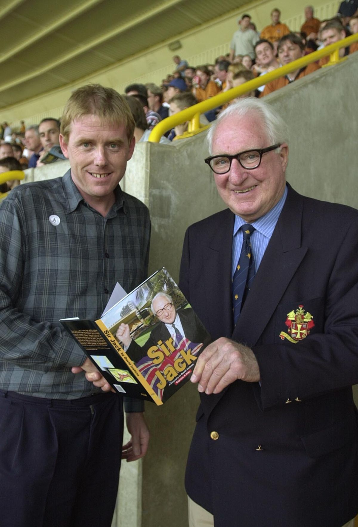 Ex-Wolves writer David Instone to give talk | Shropshire Star