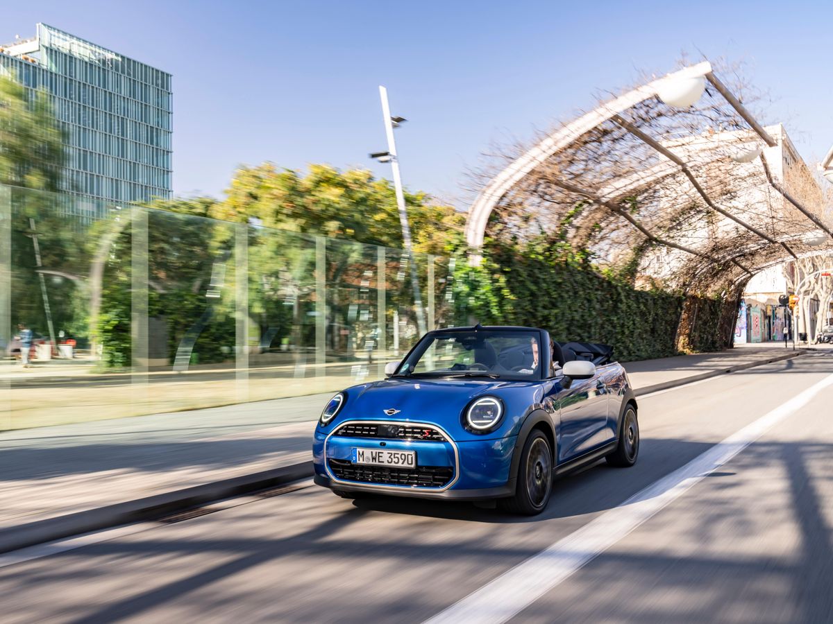 First Drive: The new Mini Convertible is a fun and quirky drop-top ...
