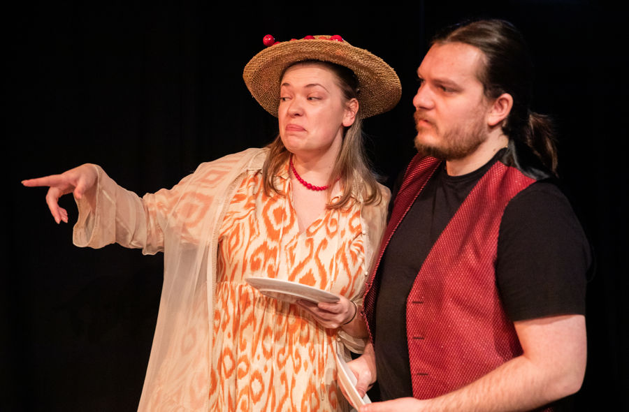 A new play, "Honest Lies" heads out on three week tour. FIVE STARS ...