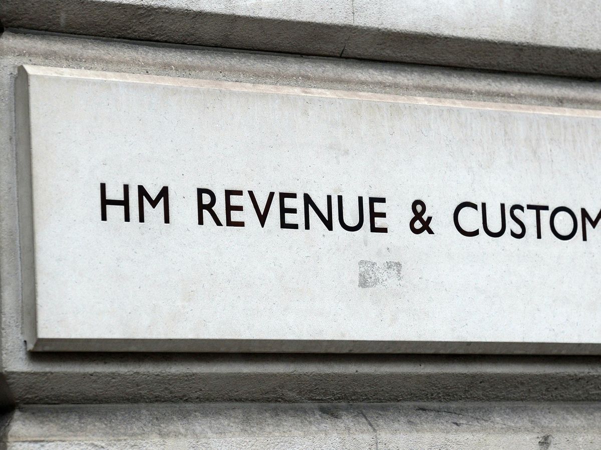 Only 16 extra staff added to HMRC ranks in run-up to Brexit day, says ...