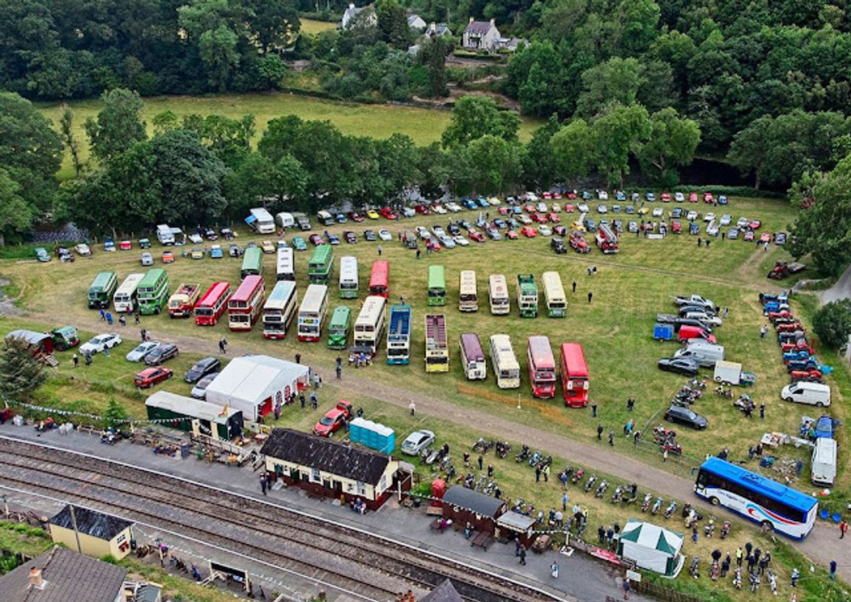 Llangollen Railway steams into classic transport weekend | Shropshire Star