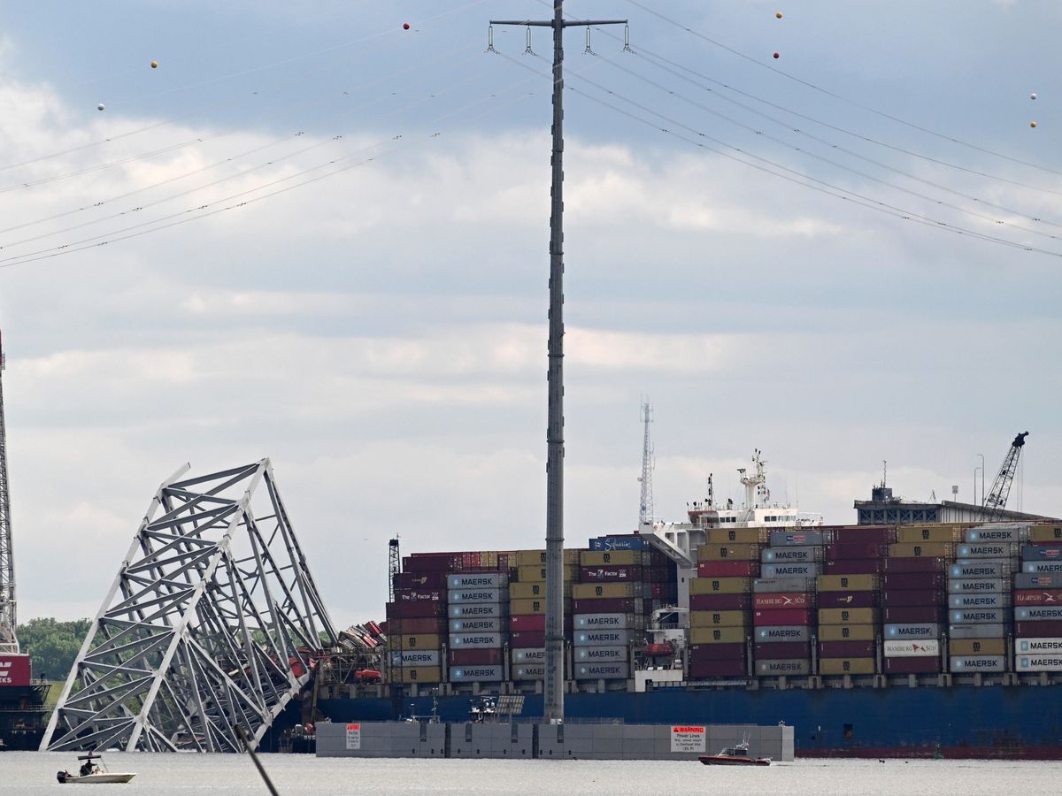 Demolition of collapsed Baltimore bridge delayed due to bad weather ...