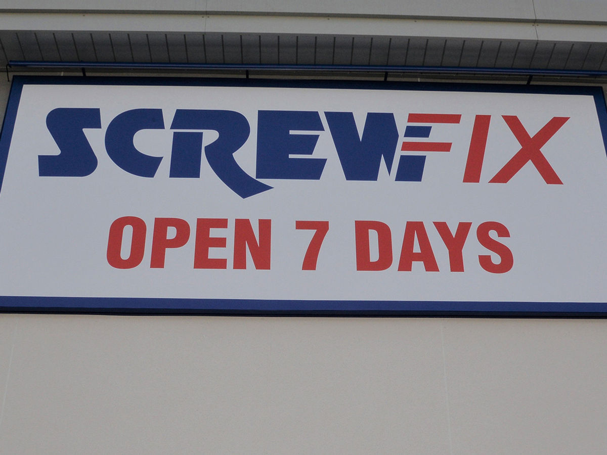 Staffordshire gets 600 new warehouse jobs to support Screwfix growth ...