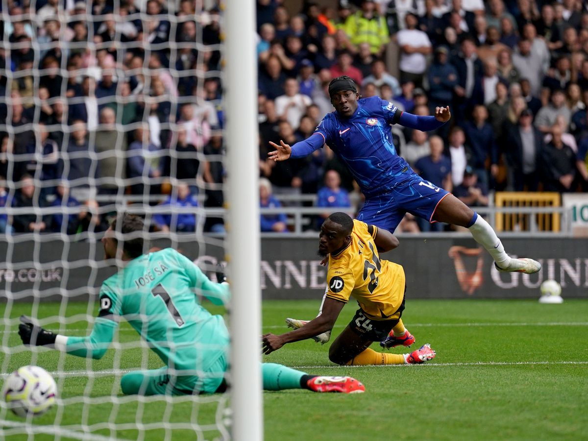 Noni Madueke silences Wolves fans with second-half hat-trick in Chelsea ...