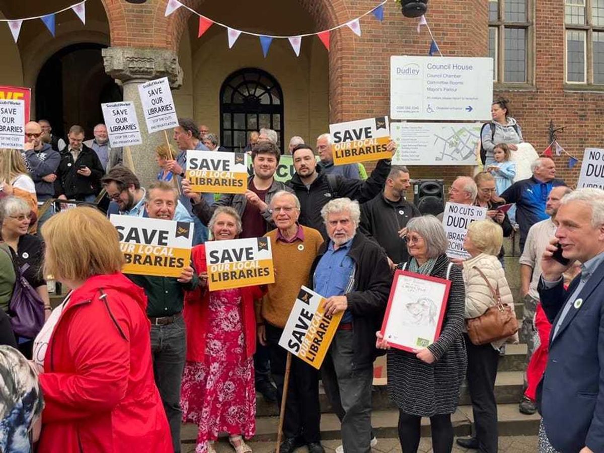 Eleventh-hour budget bid to save Dudley libraries from cuts | Express & Star