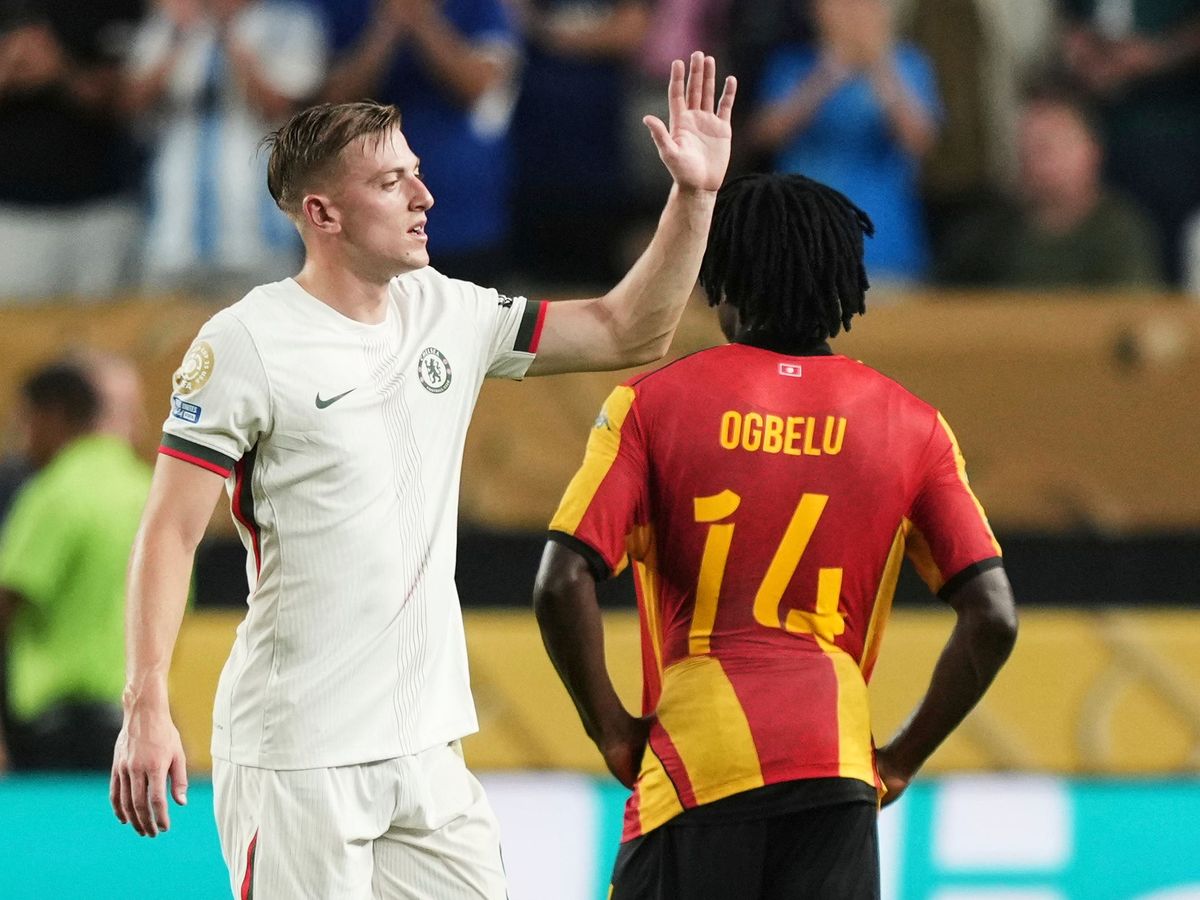 Liam Delap nets first Chelsea goal to set up Benfica clash | Express & Star