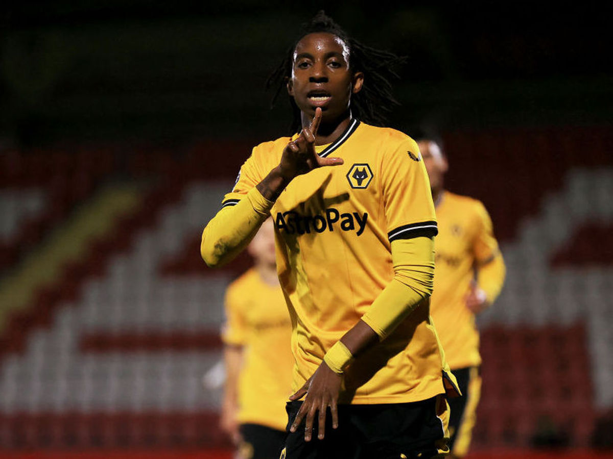 Wolves youngster Tawanda Chirewa travelling with first team to ...