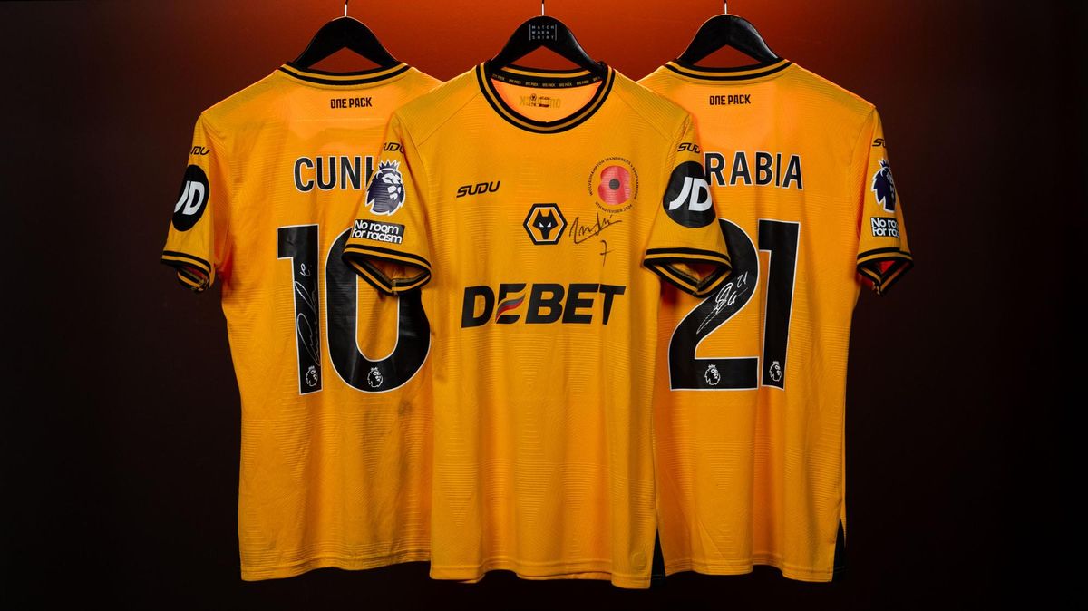 Wolverhampton Wanderers supports Royal British Legion | Express & Star