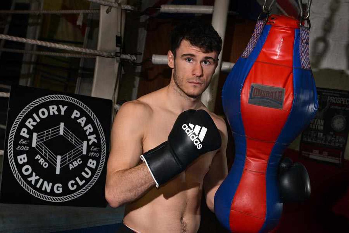 Luke Paddock prepares for his title defence | Express & Star