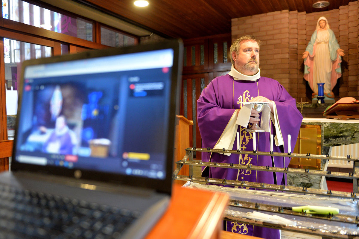 Pay tribute to lost little ones by taking part in gathering | Express ...