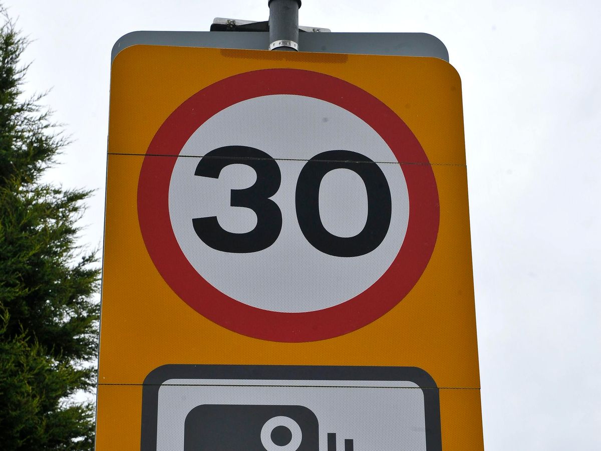 Speed limits to be reduced to 30mph on five Wolverhampton roads later ...